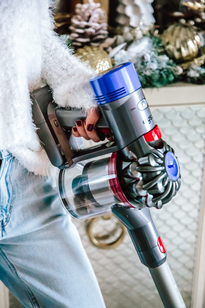 Getting My Home Holiday Ready Thanks To Dyson | Alyson Haley